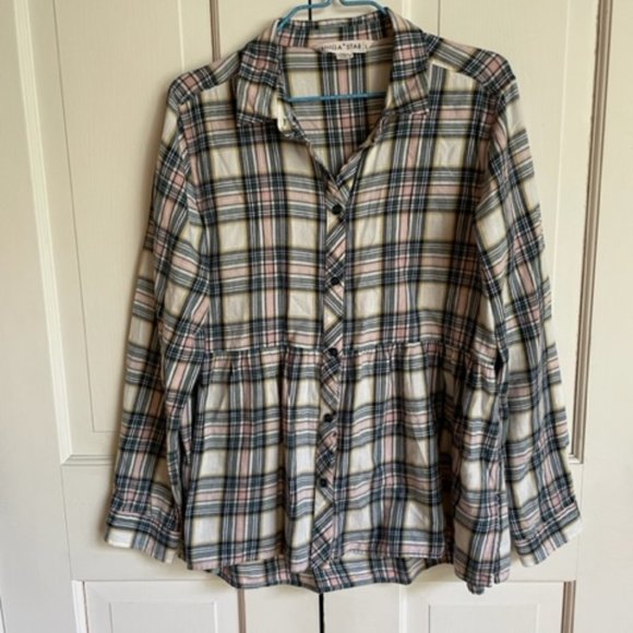 Vanilla Sky | Tops | Vanilla Sky Pretty Flannel Button Up | Poshmark